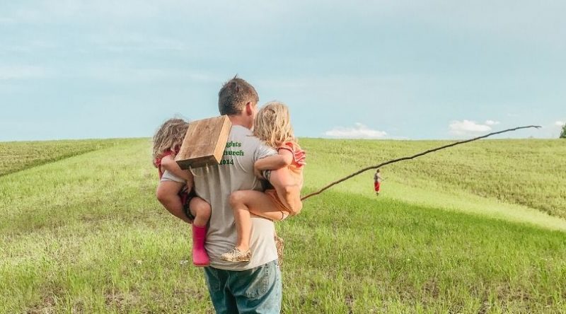 19+ of the Best Summer Family Activities - Mama on the Homestead