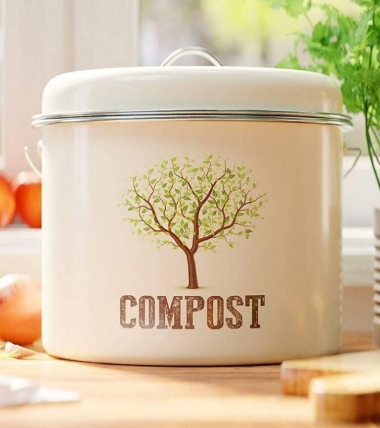 50+ Practical Homestead Mom Gift Ideas - Mama on the Homestead