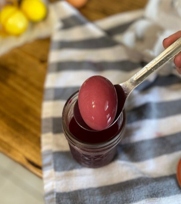 How to Make Natural Easter Egg Dyes: 20+ Recipes - Mama on the Homestead
