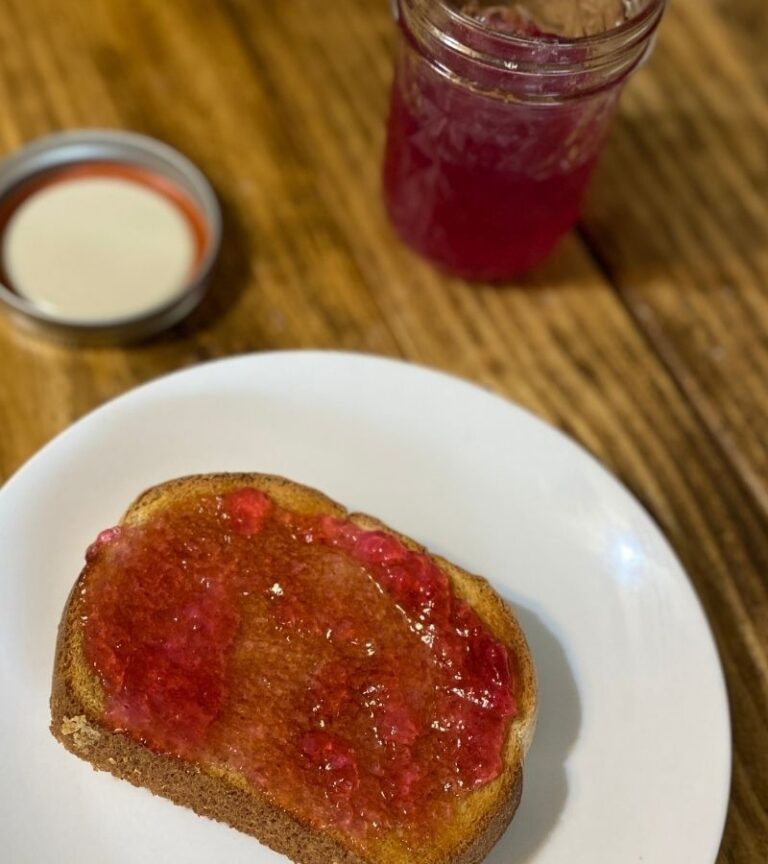 How to Make a Wild Violet Tea Recipe - Mama on the Homestead