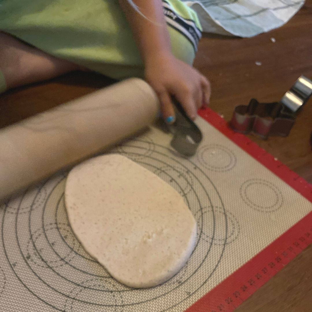 Homemade Salt Dough Ornament Recipe - Mama on the Homestead